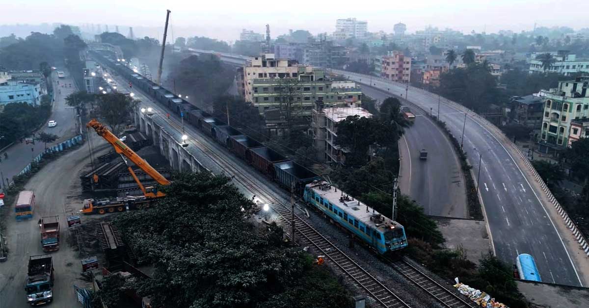 TRAIN OPERATIONS IN SEALDAH - DANKUNI SECTION RESTORED IN RECORD TIME ...