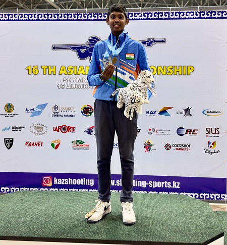 SM Yugan from Tamil Nadu, India Created History with Triple Gold at ...